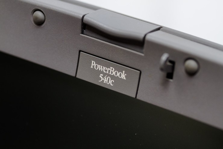 PowerBook Through the Years : The 500 Series – Relatively Ambitious