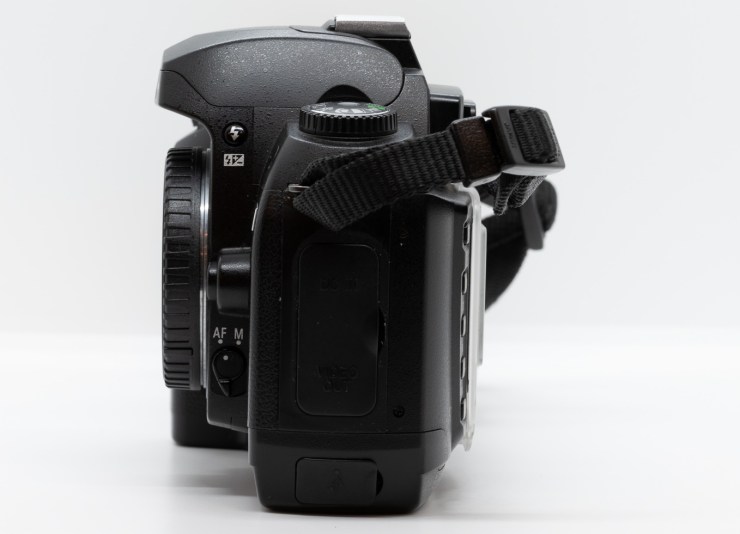 Nikon D70 Review – Relatively Ambitious