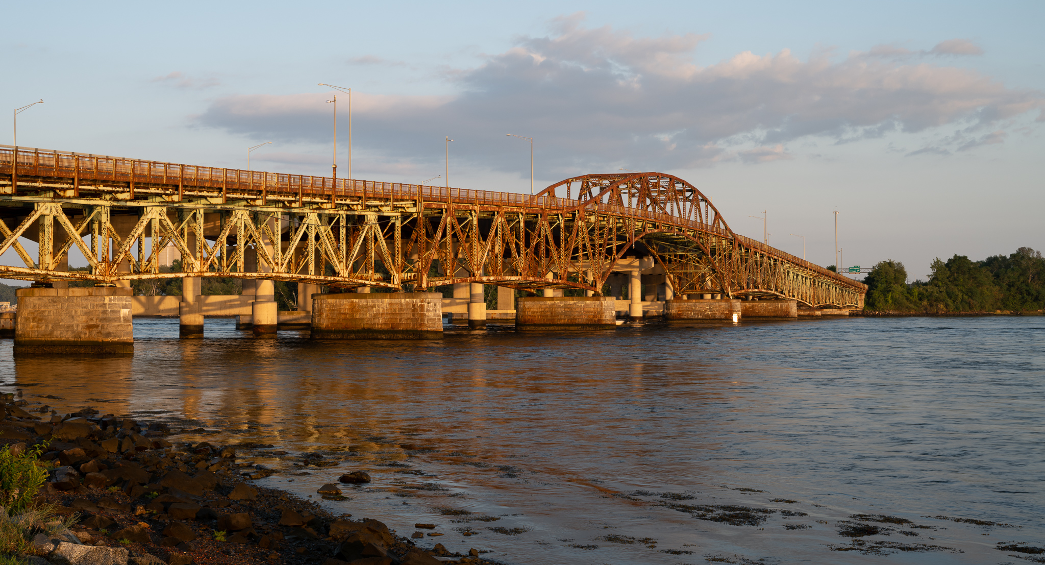 The General Sullivan Bridge in 10 Images – Relatively Ambitious