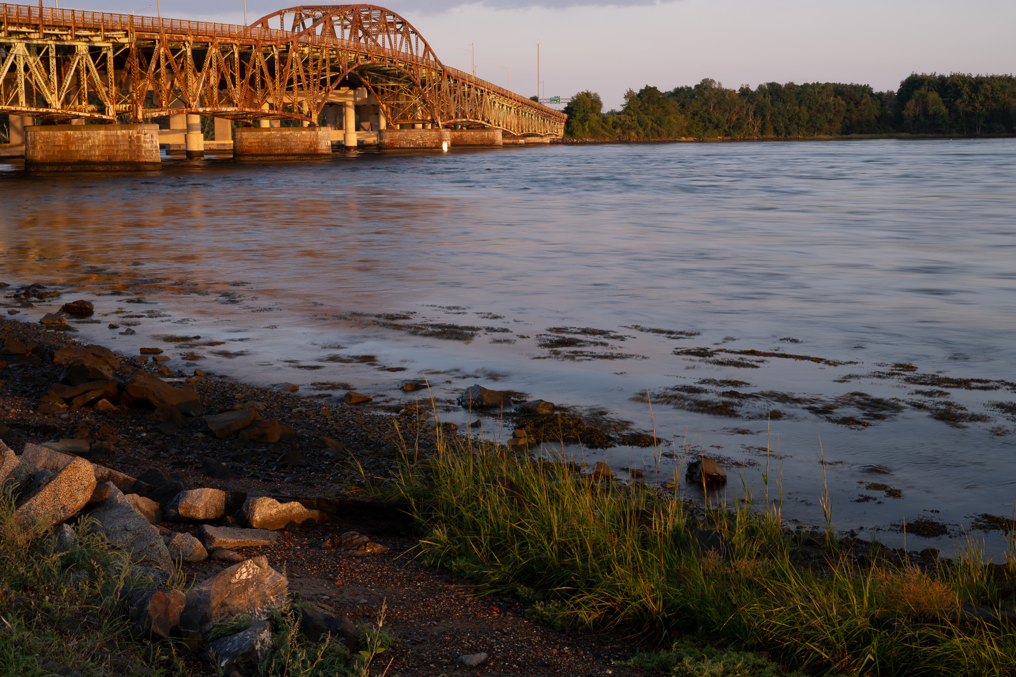 The General Sullivan Bridge in 10 Images – Relatively Ambitious